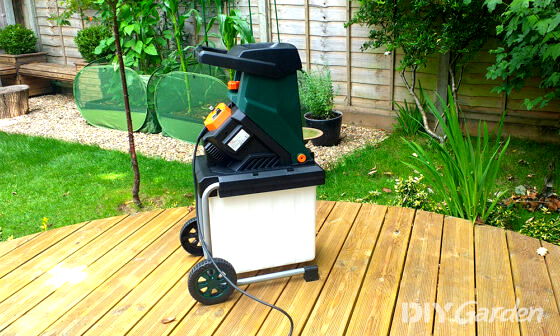 8 Best Garden Shredders UK 2025 (Tested & Reviewed)