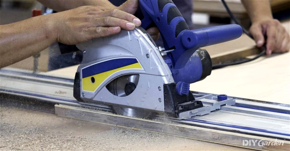 5 Best Plunge Saws: Corded & Cordless (2026 Review UK)