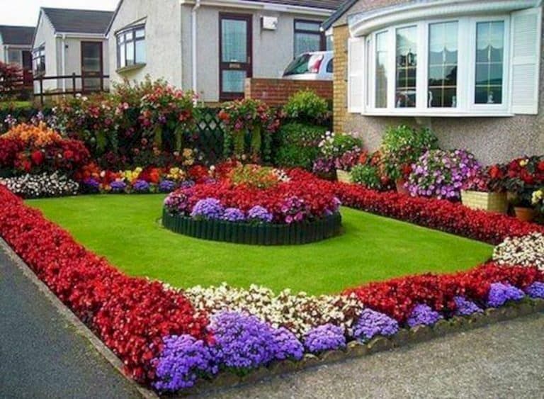 30 Small Front Garden Ideas (Modern & Low Maintenance)