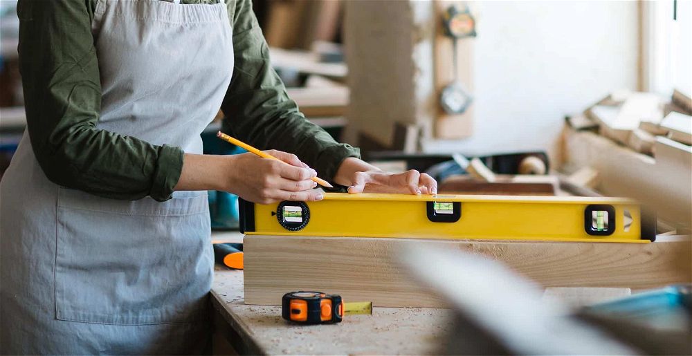 8 Best Spirit Levels for Precision Measurements (2023 Review)