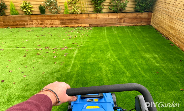 5 Best Artificial Grass Brushes & Sweepers (2025 Review)