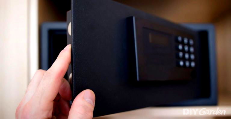 7 Best Home Safes for Your Valuables (2023 Review UK)