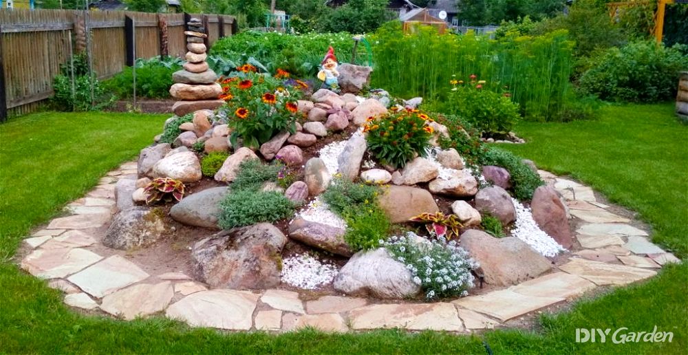 How to Build a Garden Rockery: 10 Easy Steps (2022)