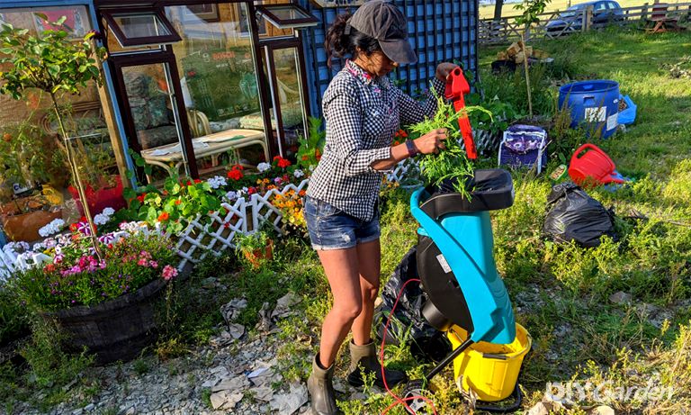 7 Best Garden Shredders UK 2024 (Tested & Reviewed)